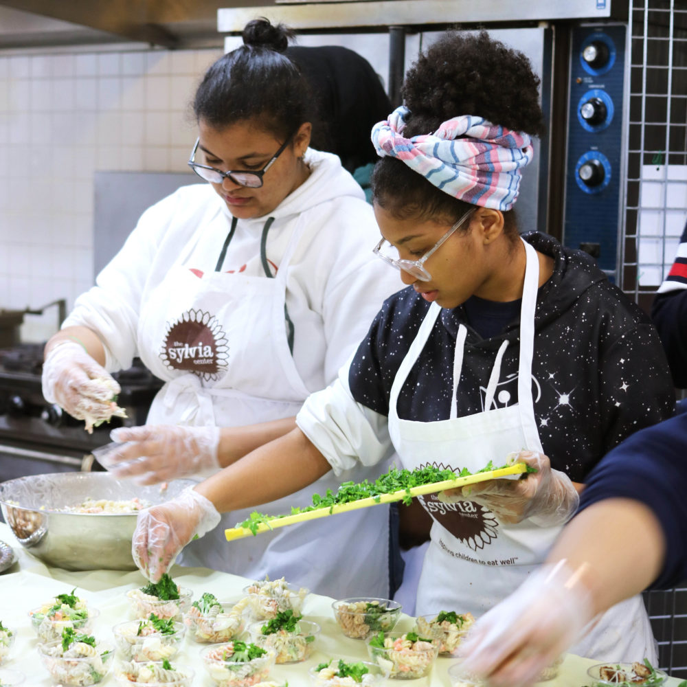 Teen Culinary Apprenticeship & Community Health - The Sylvia Center