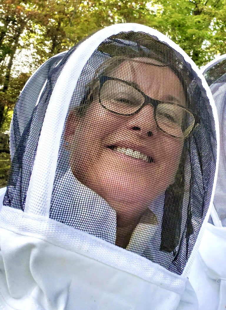 Lessons from the Bee Community - The Sylvia Center